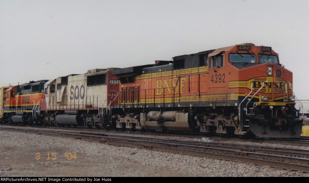 BNSF 4392 East